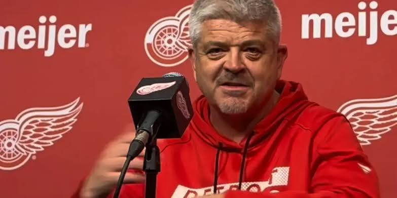 Good News: Detroit Red Wings Head Coach Todd McLellan Is Super Happy ...
